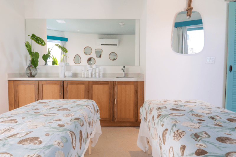 Boardwalk Spa | Aruba.com