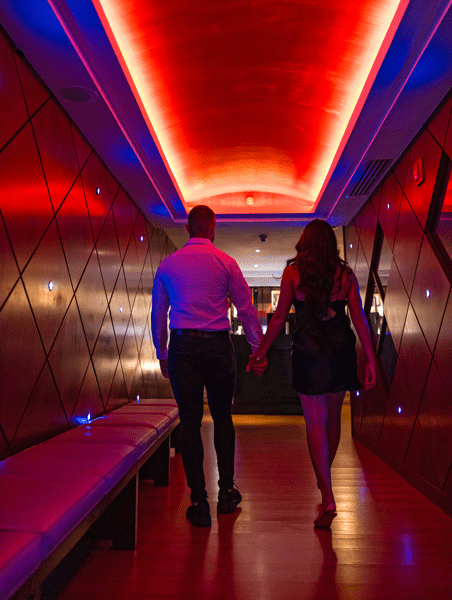 The Lounge Midnight Grill - Intimate Bar & Lounge