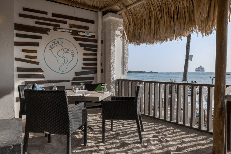 Barefoot Restaurant - Beach restaurant in Aruba | Aruba.com