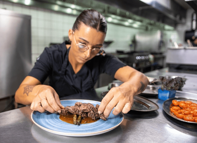 A Spectacular Holiday Brunch at Que Pasa Restaurant & Winebar | Aruba.com