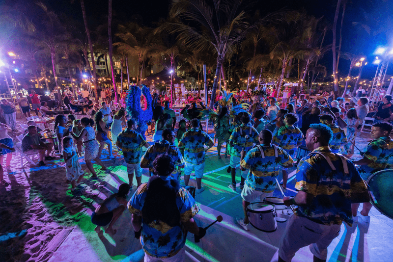 Descubra o que fazer em Aruba à noite | Aruba.com