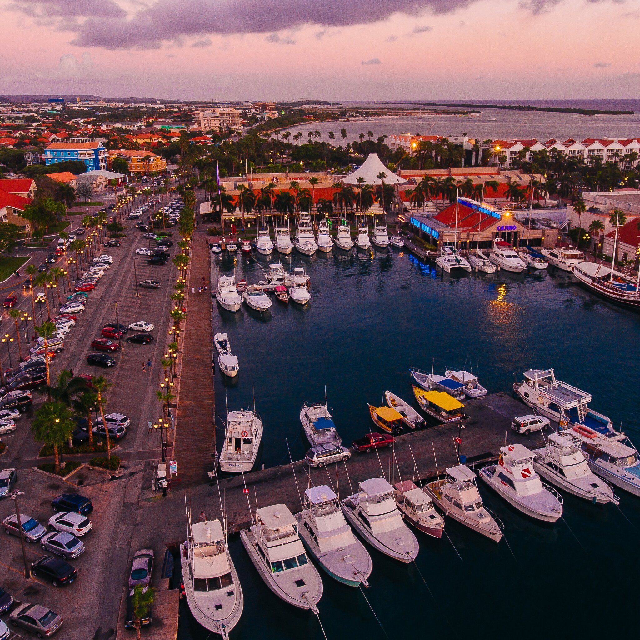 Parking in Aruba - Aruparking