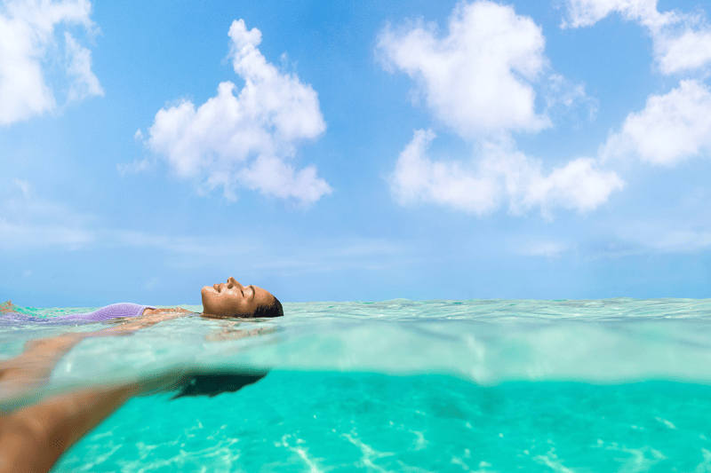Saúde e beleza: os benefícios da água do mar de Aruba